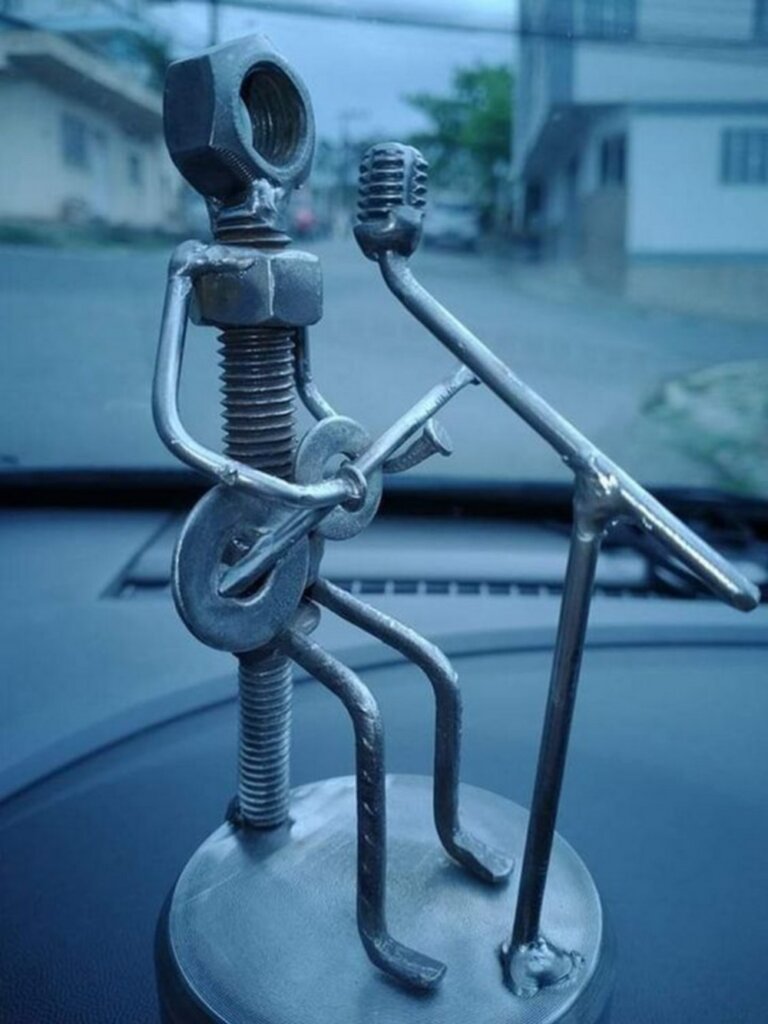 DIY Scrap Metal Art Craft Sculptures | Rustic Home Decor and Design Ideas.