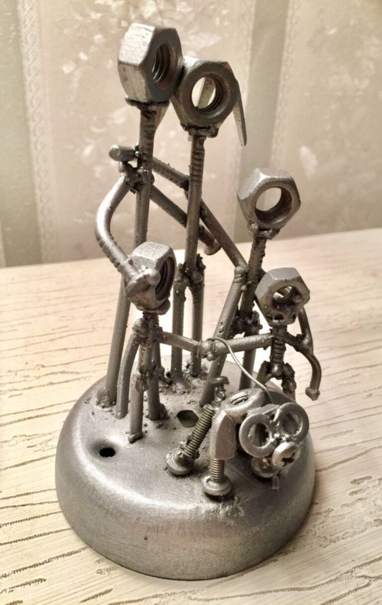 DIY Scrap Metal Art Craft Sculptures | Rustic Home Decor and Design Ideas.